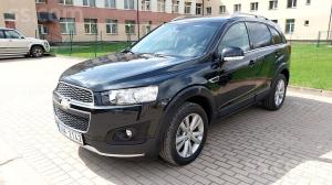 Black Chevrolet Captiva 2013 in Madona, with an engine capacity of 2.20 L and mileage of 292 thousand km for 3995 €, photo 4 on AUTOMOTO.COM.LV