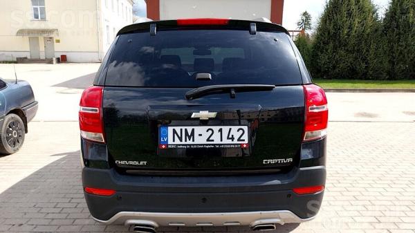 Chevrolet Captiva 2013 Madona vietnē Melns Chevrolet Captiva 2013 Madona, ar dzinēja tilpumu 2.20 L un nobraukumu 292 tūkst. km par 3995 €, foto 7 vietnē AUTOMOTO.COM.LV