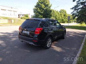 Black Chevrolet Captiva 2013 in Madona, with an engine capacity of 2.20 L and mileage of 292 thousand km for 3995 €, photo 18 on AUTOMOTO.COM.LV