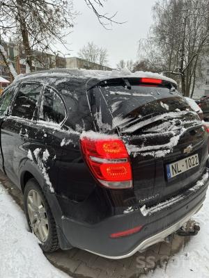 Black Chevrolet Captiva 2014 in Riga, with an engine capacity of 2.20 L and mileage of 319 thousand km for 3025 €, photo 9 on AUTOMOTO.COM.LV