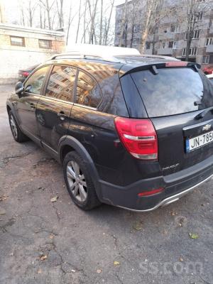 Melns Chevrolet Captiva 2014 Rīga, ar dzinēja tilpumu 2.40 L un nobraukumu 206 tūkst. km par 5750 €, foto 3 vietnē AUTOMOTO.COM.LV