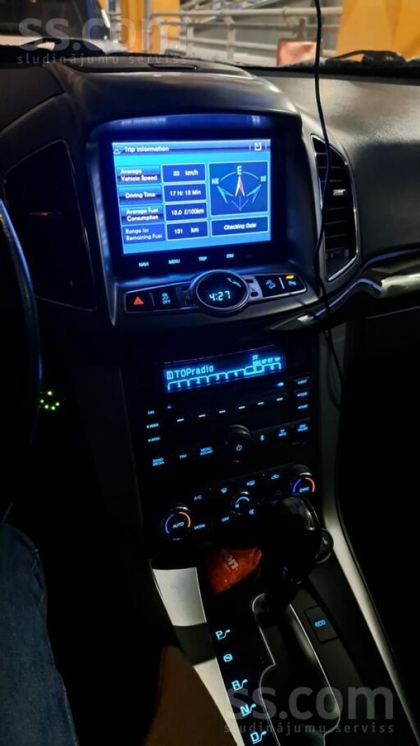 Black Chevrolet Captiva 2014 in Riga, with an engine capacity of 2.40 L and mileage of 206 thousand km for 5750 €, photo 8 on AUTOMOTO.COM.LV
