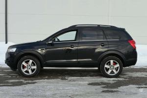 Black Chevrolet Captiva 2012 in Kretinga, with an engine capacity of 2.20 L and mileage of 224 thousand km for 5750 €, photo 12 on AUTOMOTO.COM.LV