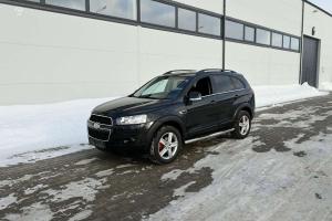 Black Chevrolet Captiva 2012 in Kretinga, with an engine capacity of 2.20 L and mileage of 224 thousand km for 5750 €, photo 13 on AUTOMOTO.COM.LV
