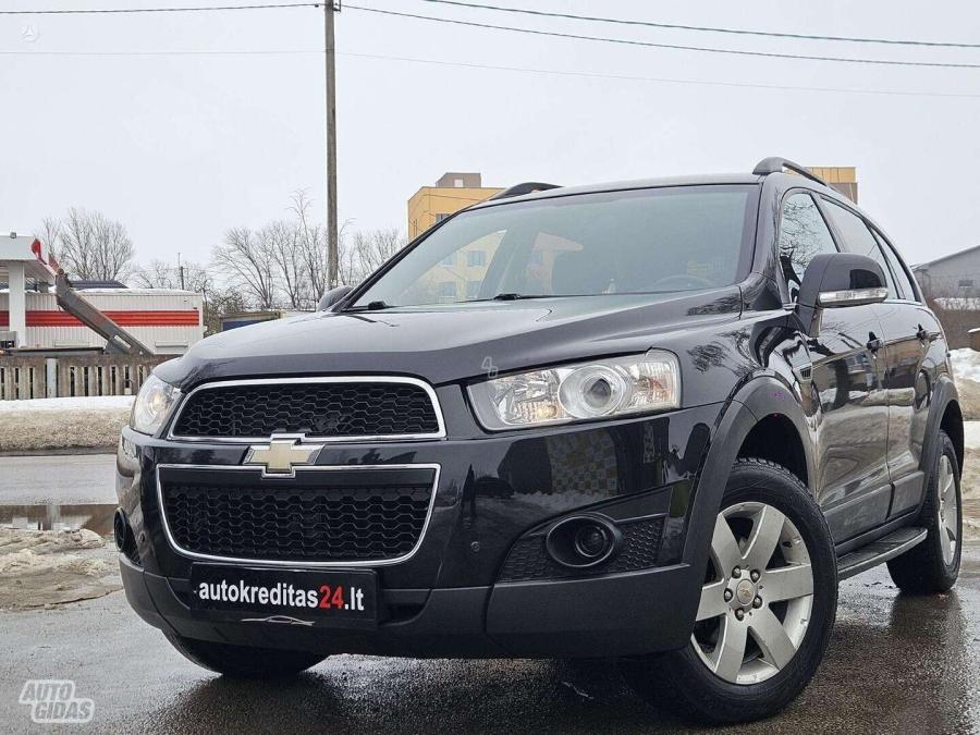 Black Chevrolet Captiva 2013 in Siauliai, with an engine capacity of 2.20 L and mileage of 241 thousand km for 5750 €, photo 1 on AUTOMOTO.COM.LV