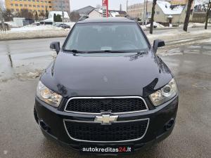Black Chevrolet Captiva 2013 in Siauliai, with an engine capacity of 2.20 L and mileage of 241 thousand km for 5750 €, photo 3 on AUTOMOTO.COM.LV