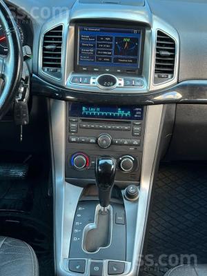 Melns Chevrolet Captiva 2013 Rīga, ar dzinēja tilpumu 2.20 L un nobraukumu 247 tūkst. km par 4290 €, foto 18 vietnē AUTOMOTO.COM.LV