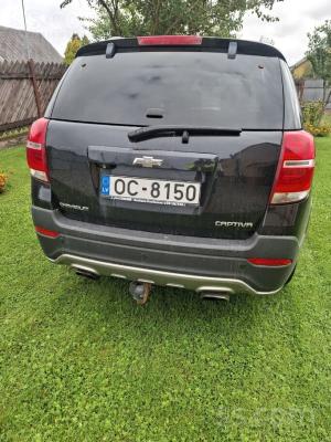 Black Chevrolet Captiva 2013 in Daugavpils, with an engine capacity of 2.20 L and mileage of 253 thousand km for 5600 €, photo 5 on AUTOMOTO.COM.LV