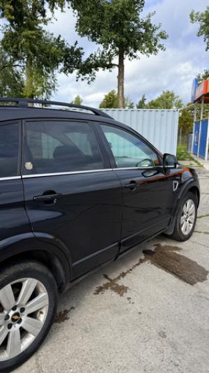 Black Chevrolet Captiva 2007 in Tallinn, with an engine capacity of 2.00 L and mileage of 260 thousand km for 3500 €, photo 6 on AUTOMOTO.COM.LV