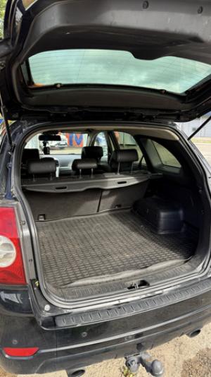Black Chevrolet Captiva 2007 in Tallinn, with an engine capacity of 2.00 L and mileage of 260 thousand km for 3500 €, photo 12 on AUTOMOTO.COM.LV