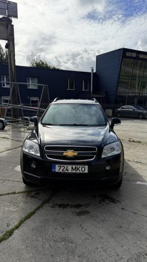 Black Chevrolet Captiva 2007 in Tallinn, with an engine capacity of 2.00 L and mileage of 260 thousand km for 3500 €, photo 16 on AUTOMOTO.COM.LV