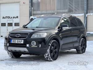 Black Chevrolet Captiva 2008 in Narva, with an engine capacity of 2.00 L and mileage of 237 thousand km for 1999 €, photo  on AUTOMOTO.COM.LV