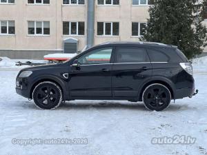 Black Chevrolet Captiva 2008 in Narva, with an engine capacity of 2.00 L and mileage of 237 thousand km for 1999 €, photo 2 on AUTOMOTO.COM.LV