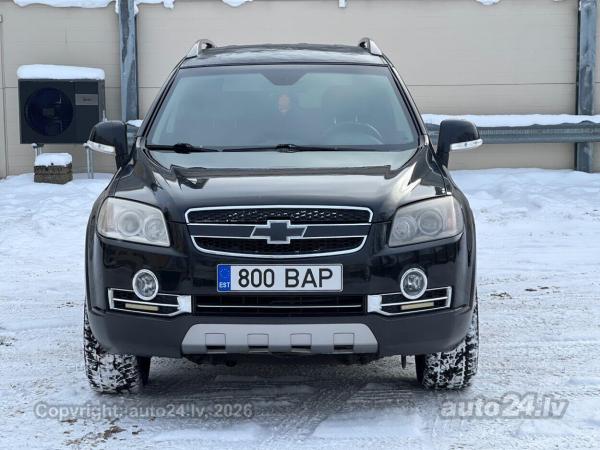 Melns Chevrolet Captiva 2008 Narva, ar dzinēja tilpumu 2.00 L un nobraukumu 237 tūkst. km par 1999 €, foto 5 vietnē AUTOMOTO.COM.LV