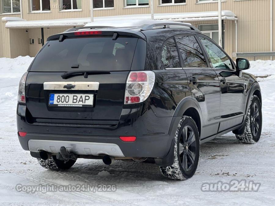 Black Chevrolet Captiva 2008 in Narva, with an engine capacity of 2.00 L and mileage of 237 thousand km for 1999 €, photo 8 on AUTOMOTO.COM.LV