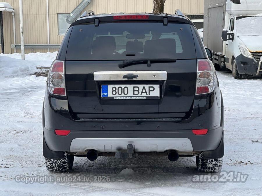 Black Chevrolet Captiva 2008 in Narva, with an engine capacity of 2.00 L and mileage of 237 thousand km for 1999 €, photo 11 on AUTOMOTO.COM.LV