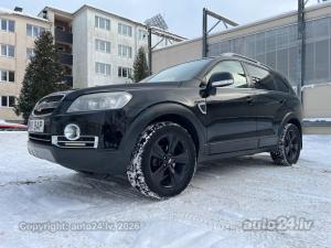 Black Chevrolet Captiva 2008 in Narva, with an engine capacity of 2.00 L and mileage of 237 thousand km for 1999 €, photo 12 on AUTOMOTO.COM.LV
