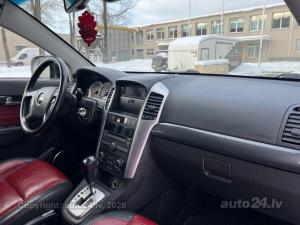 Black Chevrolet Captiva 2008 in Narva, with an engine capacity of 2.00 L and mileage of 237 thousand km for 1999 €, photo 26 on AUTOMOTO.COM.LV
