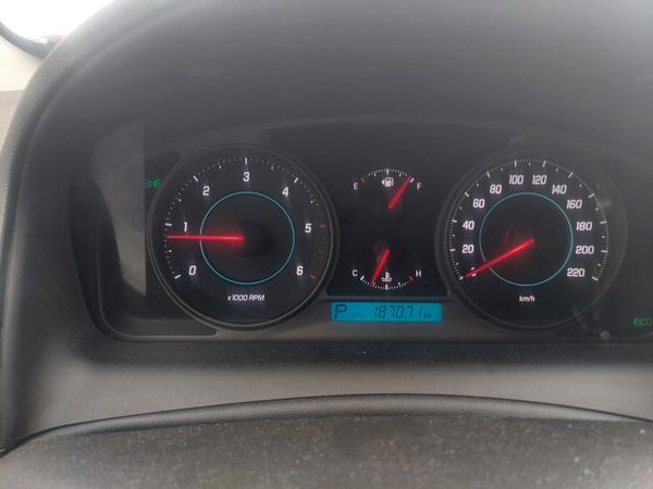 Melns Chevrolet Captiva 2012 Kohtla-Jerve, ar dzinēja tilpumu 2.20 L un nobraukumu 187 tūkst. km par 6500 €, foto 10 vietnē AUTOMOTO.COM.LV