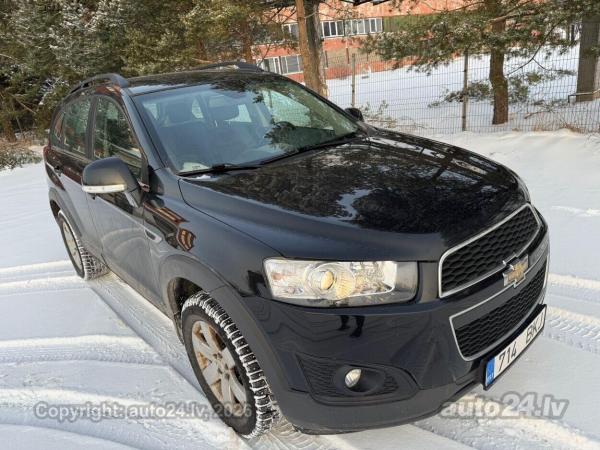 Black Chevrolet Captiva 2013 in Kohtla-Jarve, with an engine capacity of 2.20 L and mileage of 131 thousand km for 5500 €, photo 1 on AUTOMOTO.COM.LV