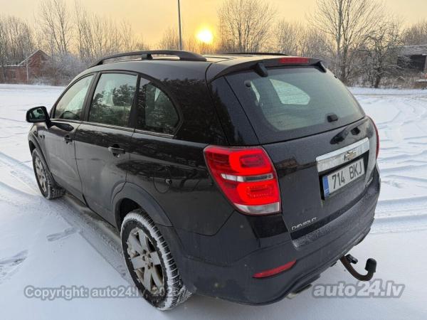 Melns Chevrolet Captiva 2013 Kohtla-Jerve, ar dzinēja tilpumu 2.20 L un nobraukumu 131 tūkst. km par 5500 €, foto 4 vietnē AUTOMOTO.COM.LV