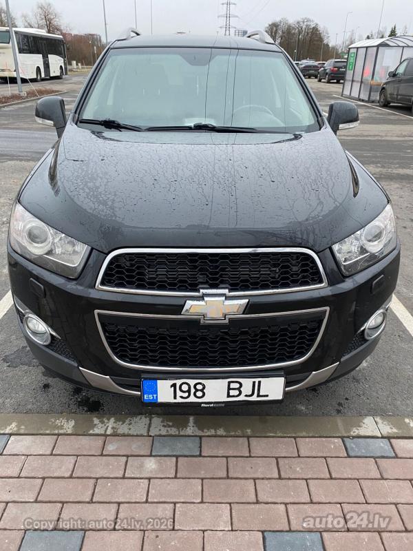 Black Chevrolet Captiva 2013 in Tallinn, with an engine capacity of 2.20 L and mileage of 0 thousand km for 3500 €, photo 4 on AUTOMOTO.COM.LV