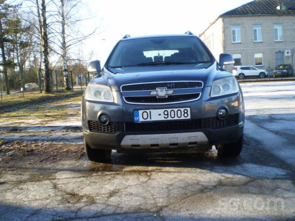 Blue Chevrolet Captiva 2006 in Daugavpils, with an engine capacity of 2.00 L and mileage of 313 thousand km for 2650 €, photo 5 on AUTOMOTO.COM.LV