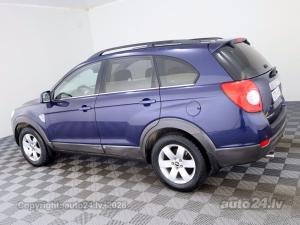 Blue Chevrolet Captiva 2007 in Tallinn, with an engine capacity of 2.00 L and mileage of 265 thousand km for 2499 €, photo 4 on AUTOMOTO.COM.LV