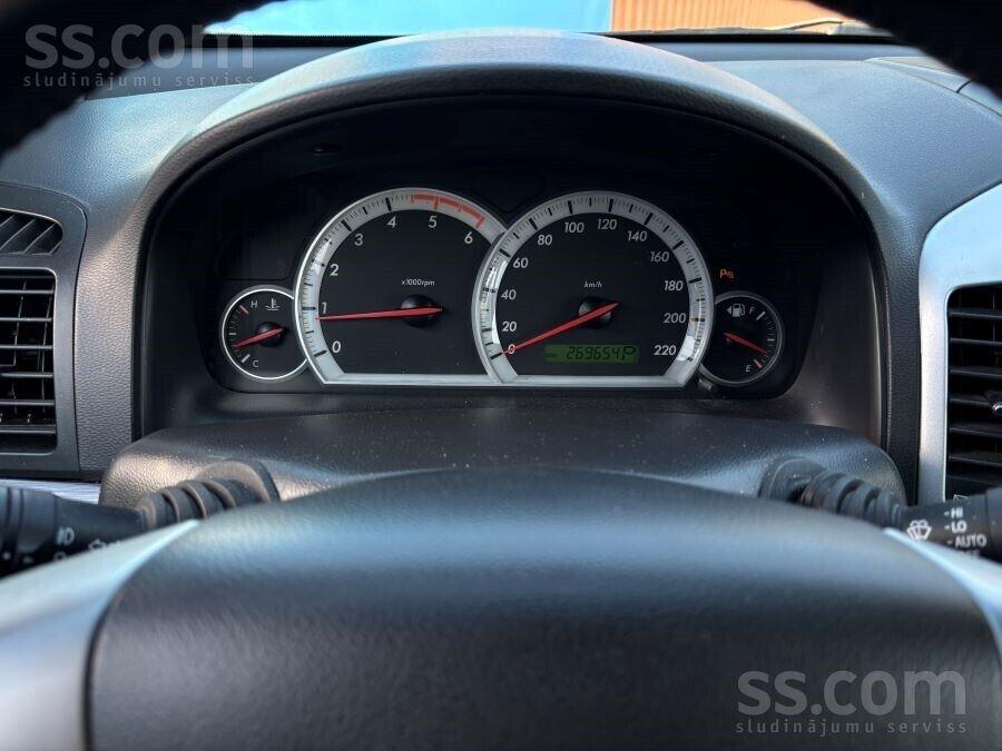 Zils Chevrolet Captiva 2007 Rīga, ar dzinēja tilpumu 2.00 L un nobraukumu 270 tūkst. km par 1990 €, foto 16 vietnē AUTOMOTO.COM.LV