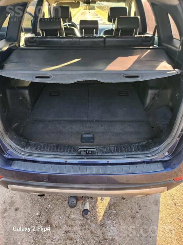 Blue Chevrolet Captiva 2007 in Ventspils, with an engine capacity of 2.00 L and mileage of 290 thousand km for 1050 €, photo 7 on AUTOMOTO.COM.LV