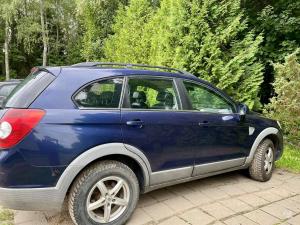 Blue Chevrolet Captiva 2007 in Ignalina, with an engine capacity of 2.00 L and mileage of 304 thousand km for 2500 €, photo 4 on AUTOMOTO.COM.LV