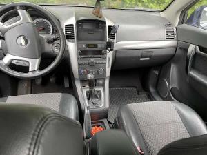 Blue Chevrolet Captiva 2007 in Ignalina, with an engine capacity of 2.00 L and mileage of 304 thousand km for 2500 €, photo 6 on AUTOMOTO.COM.LV