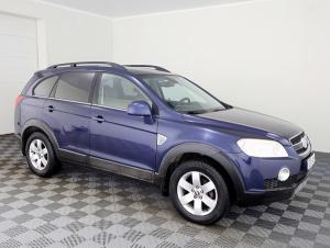 Zils Chevrolet Captiva 2007 Tallina, ar dzinēja tilpumu 2.00 L un nobraukumu 265 tūkst. km par 1799 €, foto  vietnē AUTOMOTO.COM.LV