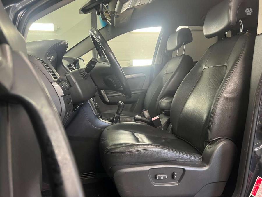 Zils Chevrolet Captiva 2007 Viļņa, ar dzinēja tilpumu 1.99 L un nobraukumu 217 tūkst. km par 2900 €, foto 11 vietnē AUTOMOTO.COM.LV