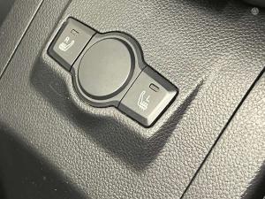 Zils Chevrolet Captiva 2007 Viļņa, ar dzinēja tilpumu 1.99 L un nobraukumu 217 tūkst. km par 2900 €, foto 19 vietnē AUTOMOTO.COM.LV