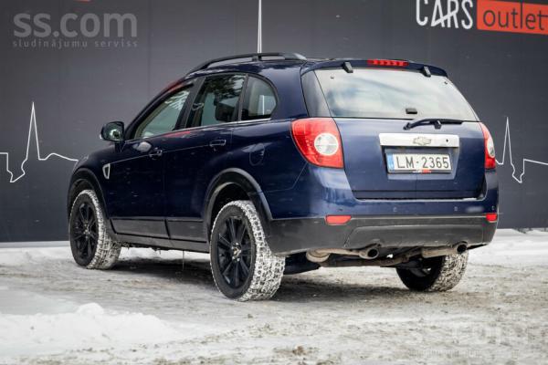 Zils Chevrolet Captiva 2008 Rīga, ar dzinēja tilpumu 2.00 L un nobraukumu 239 tūkst. km par 4990 €, foto 8 vietnē AUTOMOTO.COM.LV