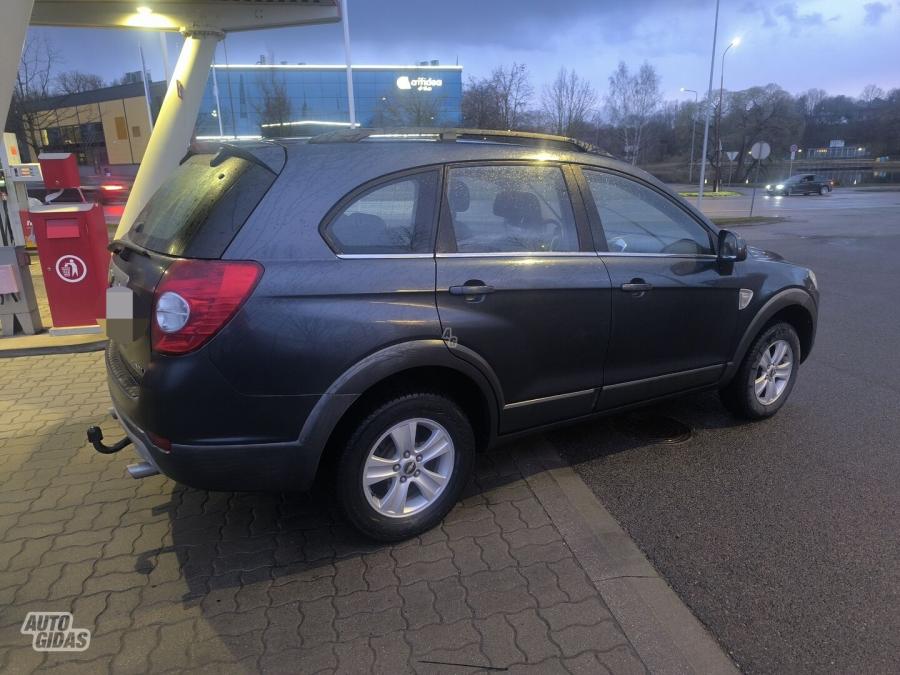 Blue Chevrolet Captiva 2008 in Siauliai, with an engine capacity of 2.00 L and mileage of 3 thousand km for 2650 €, photo 10 on AUTOMOTO.COM.LV