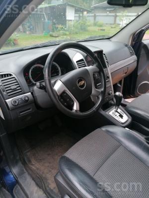 Blue Chevrolet Captiva 2008 in Riga, with an engine capacity of 2.00 L and mileage of 241 thousand km for 2600 €, photo 7 on AUTOMOTO.COM.LV