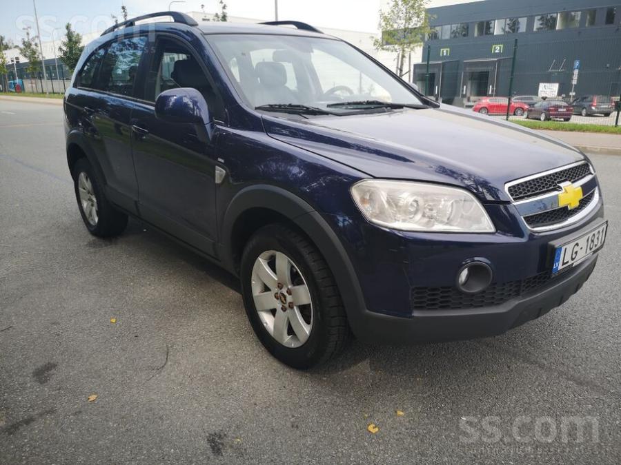Zils Chevrolet Captiva 2008 Rīga, ar dzinēja tilpumu 2.00 L un nobraukumu 0 tūkst. km par 2890 €, foto 5 vietnē AUTOMOTO.COM.LV