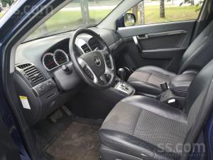 Zils Chevrolet Captiva 2008 Rīga, ar dzinēja tilpumu 2.00 L un nobraukumu 0 tūkst. km par 2890 €, foto 12 vietnē AUTOMOTO.COM.LV