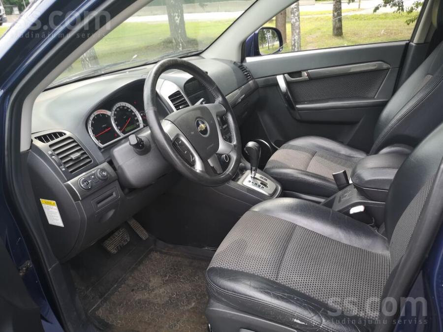 Zils Chevrolet Captiva 2008 Rīga, ar dzinēja tilpumu 2.00 L un nobraukumu 0 tūkst. km par 2890 €, foto 12 vietnē AUTOMOTO.COM.LV
