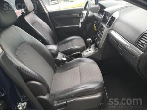 Zils Chevrolet Captiva 2008 Rīga, ar dzinēja tilpumu 2.00 L un nobraukumu 0 tūkst. km par 2890 €, foto 20 vietnē AUTOMOTO.COM.LV