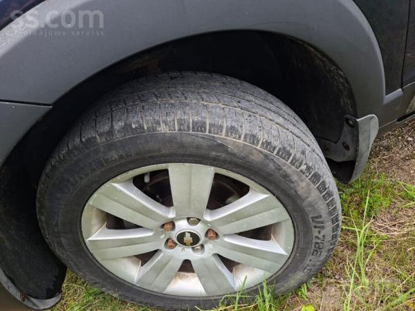 Zils Chevrolet Captiva 2008 Saldus, ar dzinēja tilpumu 2.00 L un nobraukumu 320 tūkst. km par 1600 €, foto 10 vietnē AUTOMOTO.COM.LV