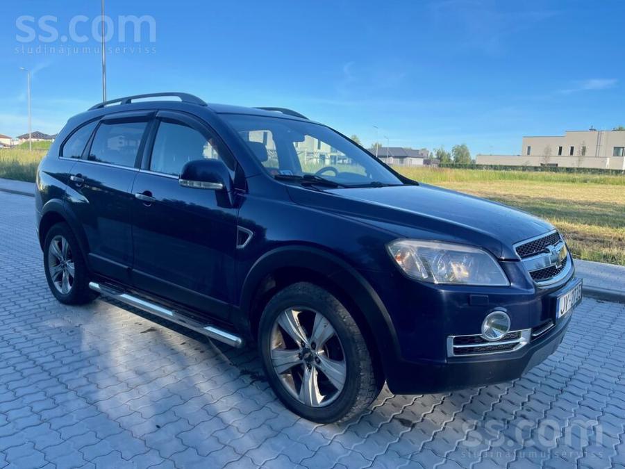 Zils Chevrolet Captiva 2008 Rīga, ar dzinēja tilpumu 2.00 L un nobraukumu 235 tūkst. km par 1099 €, foto 3 vietnē AUTOMOTO.COM.LV
