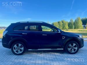 Zils Chevrolet Captiva 2008 Rīga, ar dzinēja tilpumu 2.00 L un nobraukumu 235 tūkst. km par 1099 €, foto 4 vietnē AUTOMOTO.COM.LV