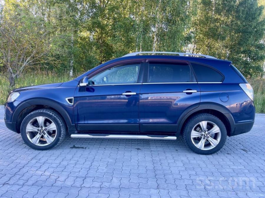 Zils Chevrolet Captiva 2008 Rīga, ar dzinēja tilpumu 2.00 L un nobraukumu 235 tūkst. km par 1099 €, foto 5 vietnē AUTOMOTO.COM.LV