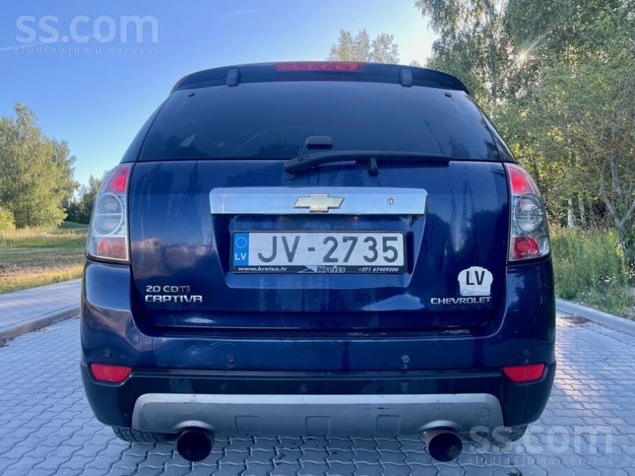 Zils Chevrolet Captiva 2008 Rīga, ar dzinēja tilpumu 2.00 L un nobraukumu 235 tūkst. km par 1099 €, foto 6 vietnē AUTOMOTO.COM.LV