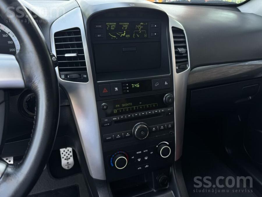 Zils Chevrolet Captiva 2009 Talsi, ar dzinēja tilpumu 2.00 L un nobraukumu 189 tūkst. km par 5200 €, foto 11 vietnē AUTOMOTO.COM.LV