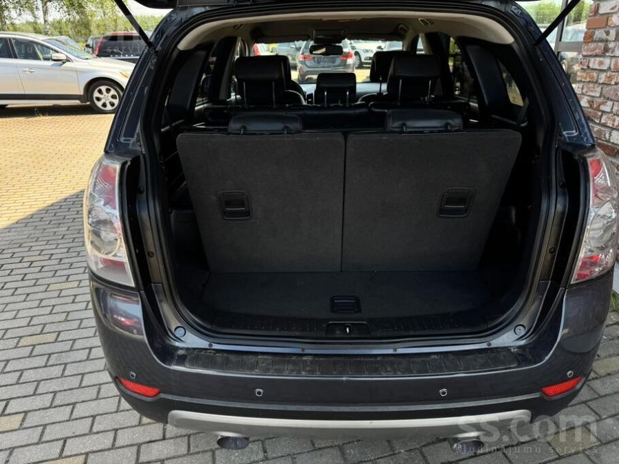 Zils Chevrolet Captiva 2009 Talsi, ar dzinēja tilpumu 2.00 L un nobraukumu 189 tūkst. km par 5200 €, foto 16 vietnē AUTOMOTO.COM.LV