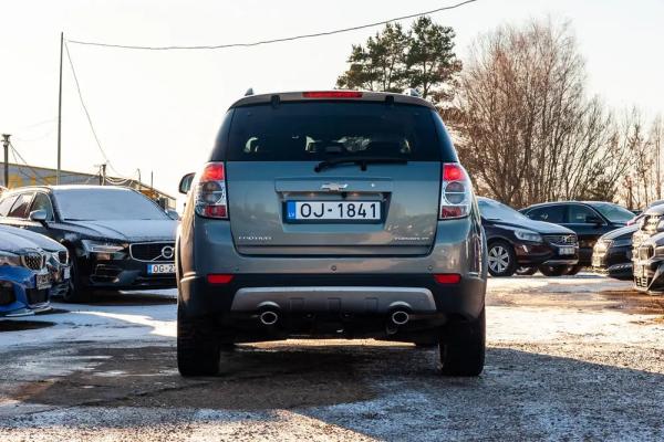 Zils Chevrolet Captiva 2012 Rīga, ar dzinēja tilpumu 2.20 L un nobraukumu 133 tūkst. km par 6995 €, foto 6 vietnē AUTOMOTO.COM.LV
